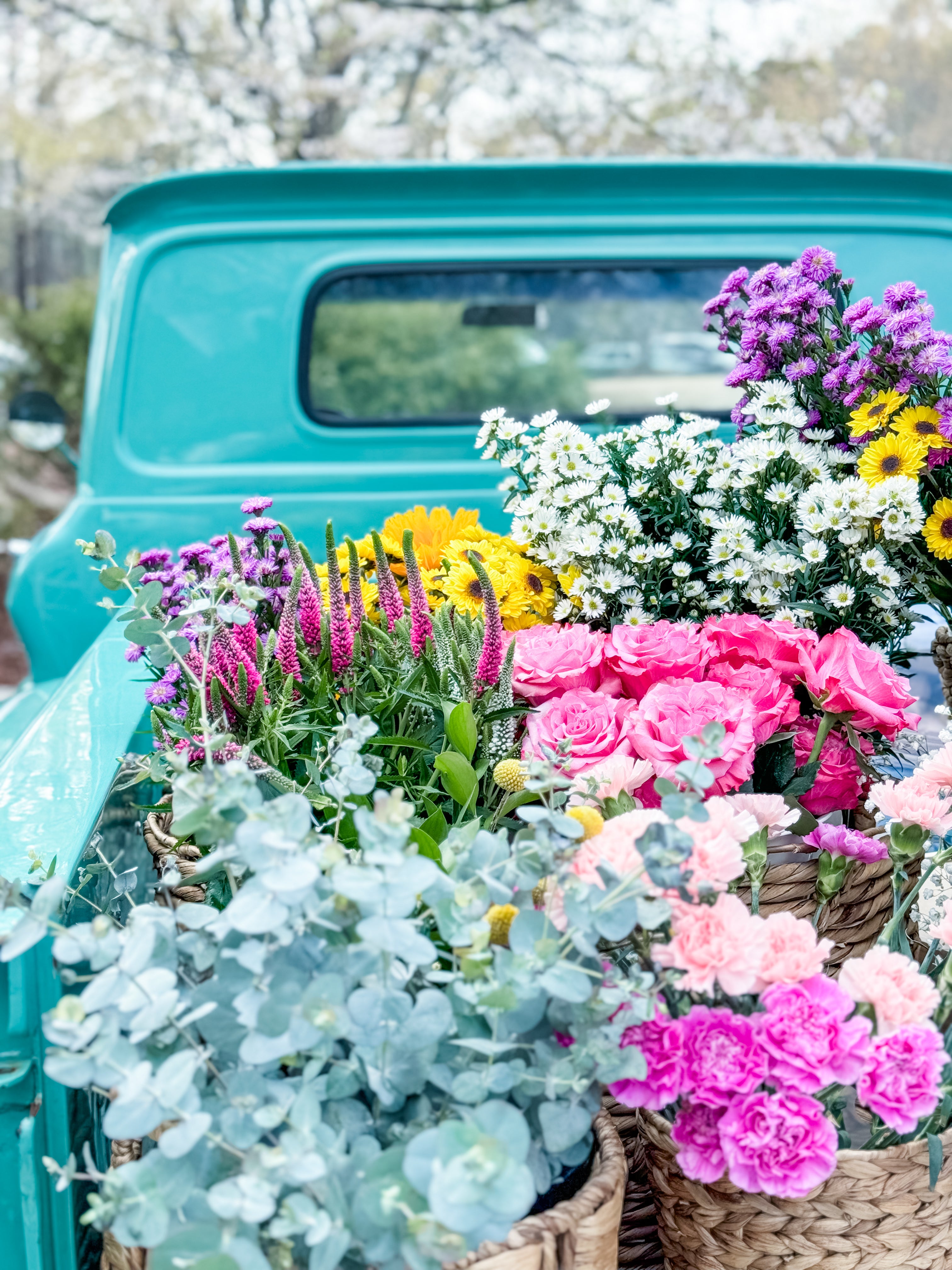 Book The Truck – Emma's Flower Truck